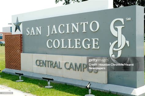San Jac Central Campus - Digital License Hub